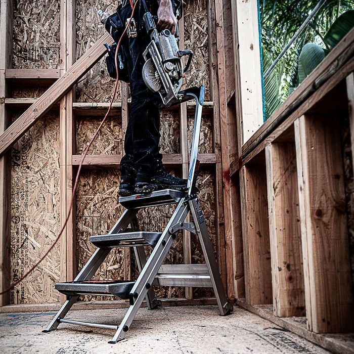 Little Giant 150kg Aluminium Safety Step 3 with Bar Single Side ...