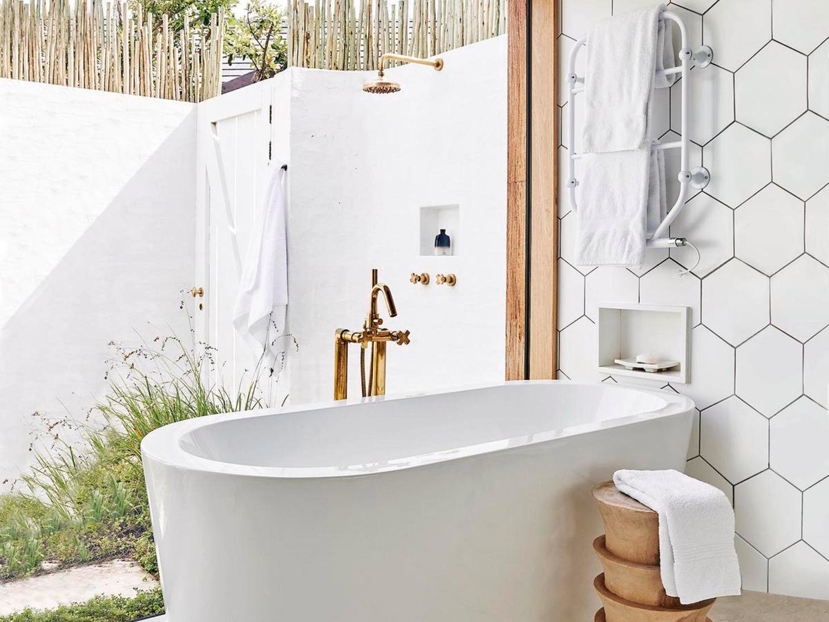 Baths - Bathtubs & Freestanding Baths - Bunnings New Zealand