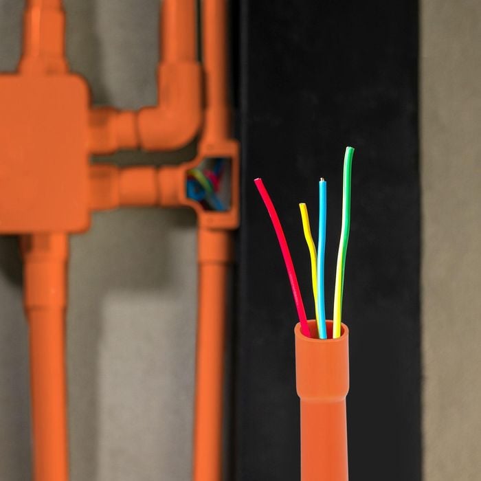 DETA 32mm Heavy Duty Rigid Conduit - 4m - Bunnings Australia