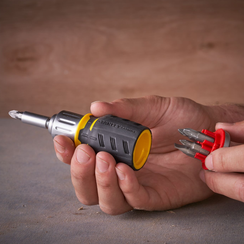 Stanley FatMax Stubby Ratchet Screwdriver and 6 Piece Hexagon Bit Set ...
