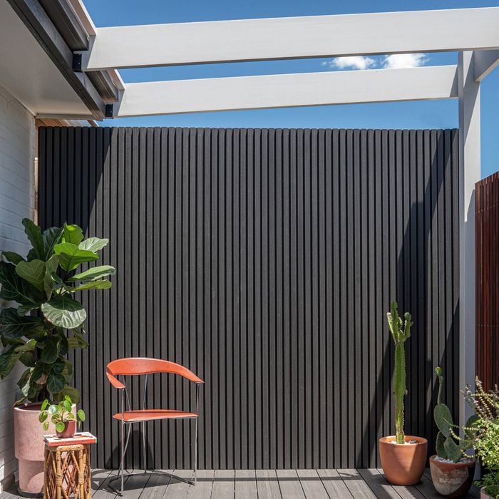 Ekodeck 219 x 26mm 1.8m Carbon Batten Screen Castellated Panel ...