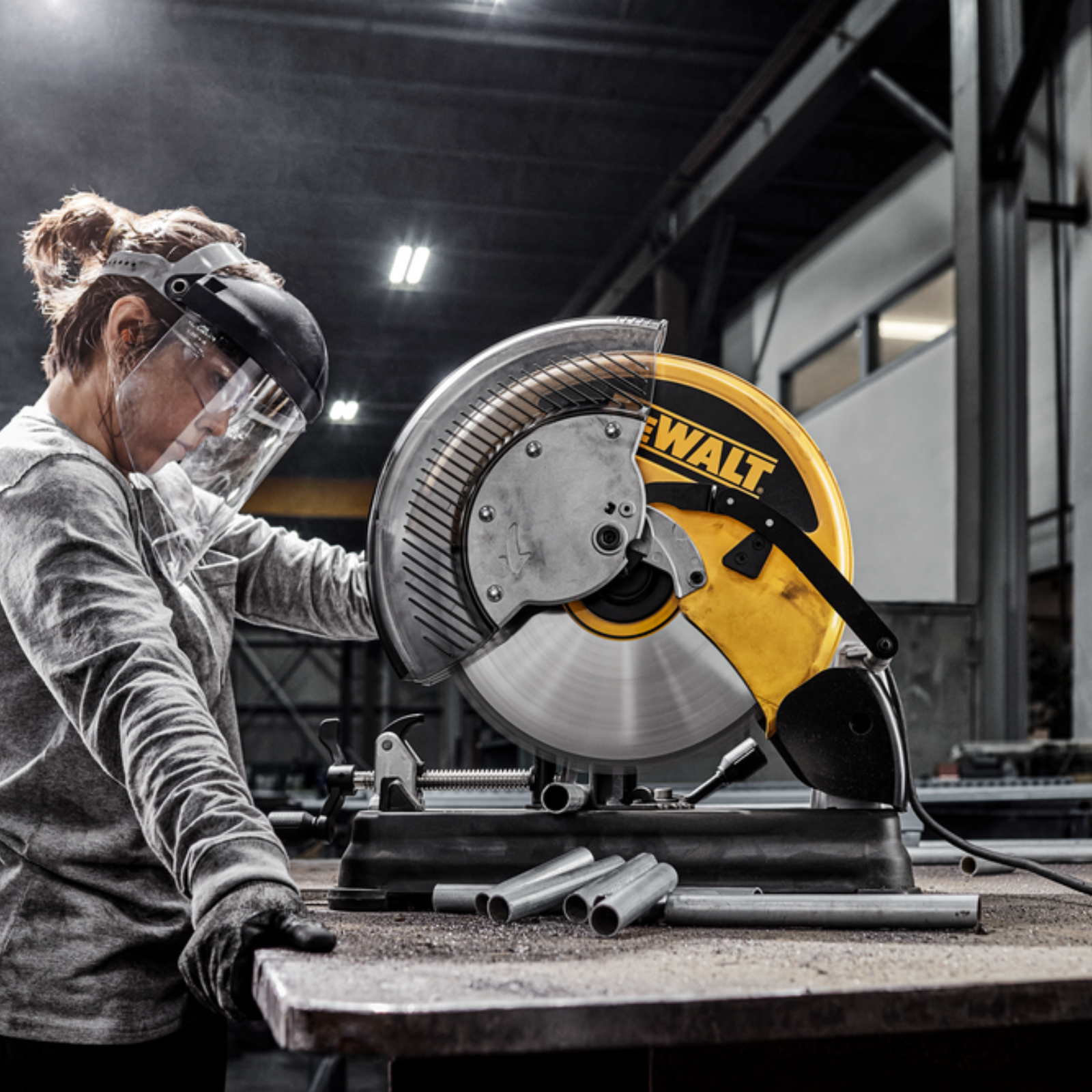 Dewalt 872 store