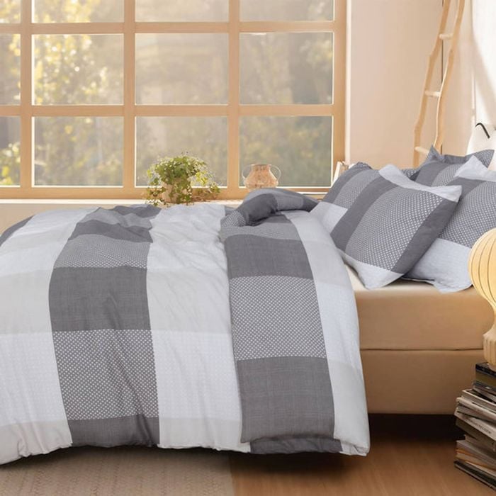 Super King Quilt Cover Set - Grey Check - Bunnings Australia