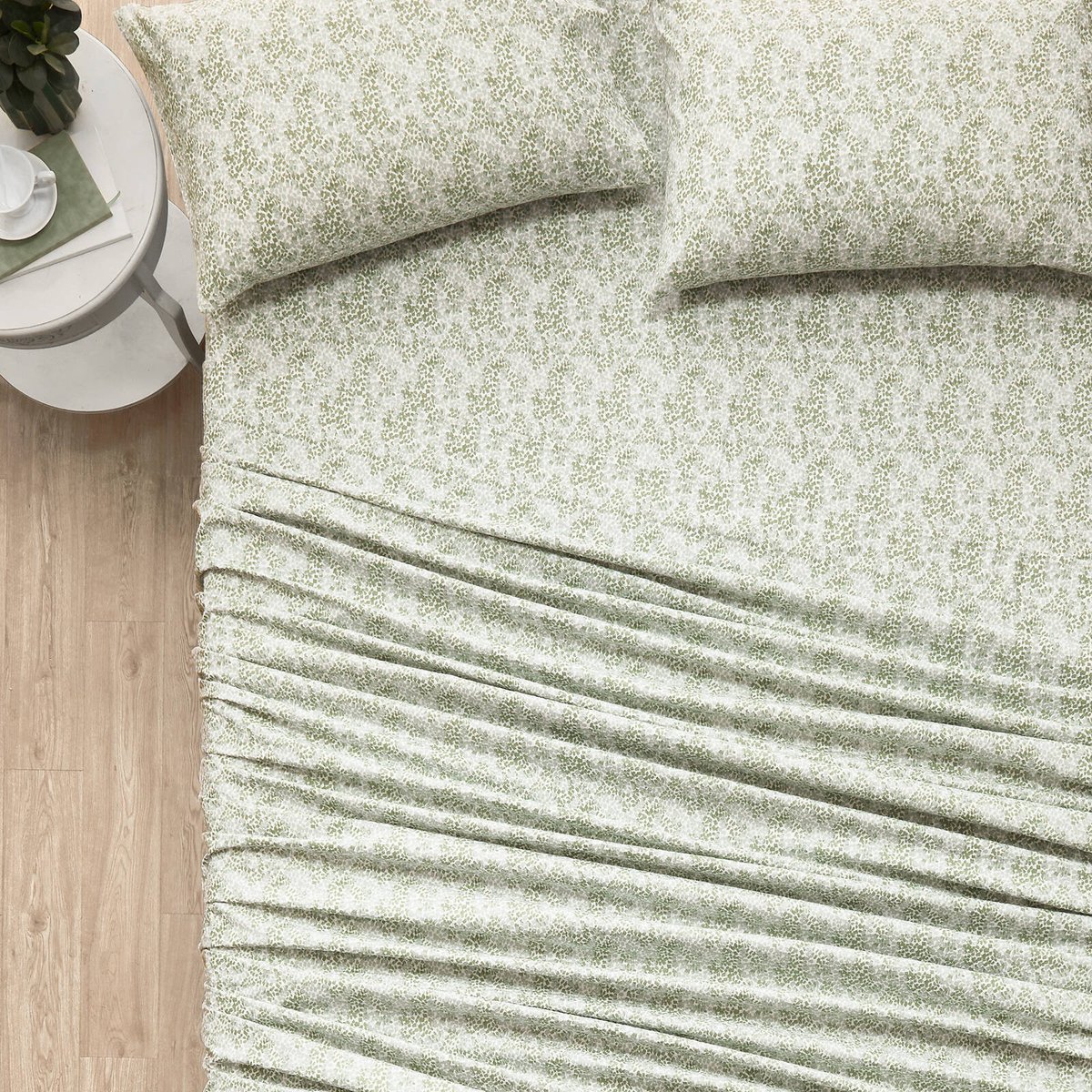 Laura Ashley Maiden Hair Moss Green Flannelette Double Bed - Bunnings ...