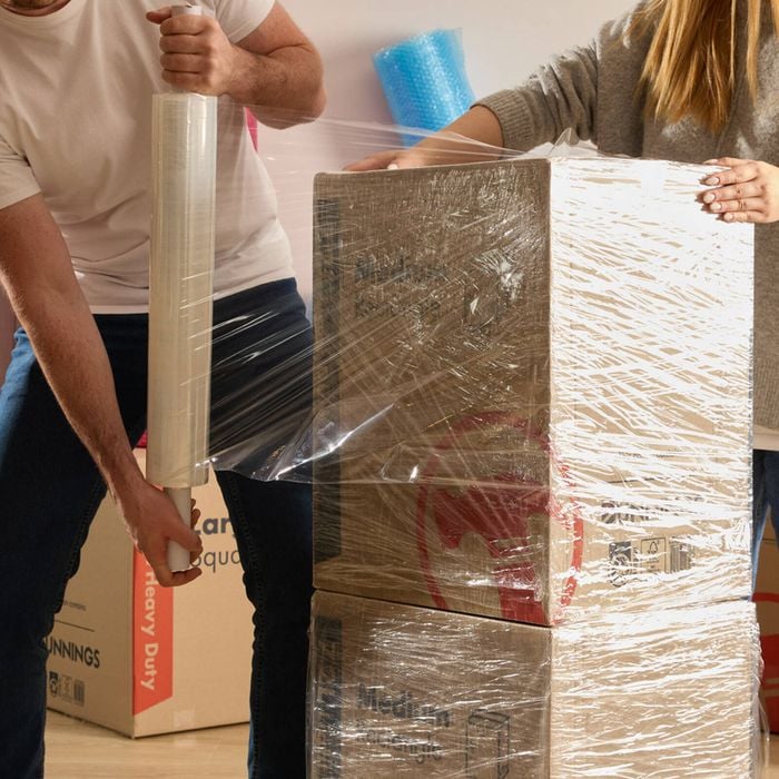 Wrap & Move 500mm x 220m Clear Handheld Pallet Shrink Wrap - Bunnings ...