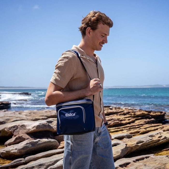 Esky 9 Can Blue Soft Cooler Bag - Bunnings Australia