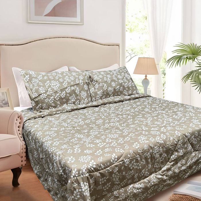 Hotel Living 3 Piece Light Weight Comforter Set Queen Corbett Floral ...