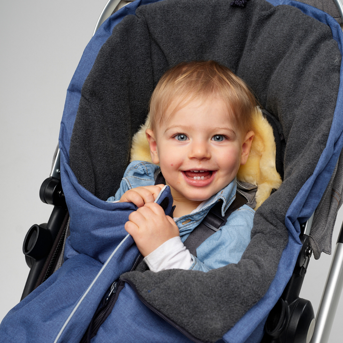 Naturally Sheepskins Combi Black Fleece Footmuff with removable Natural ...