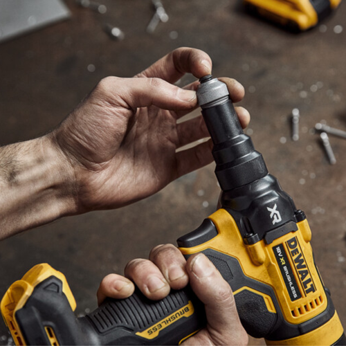 DeWALT 18V 4.8mm Cordless Rivet Gun - Bare Unit - Bunnings Australia