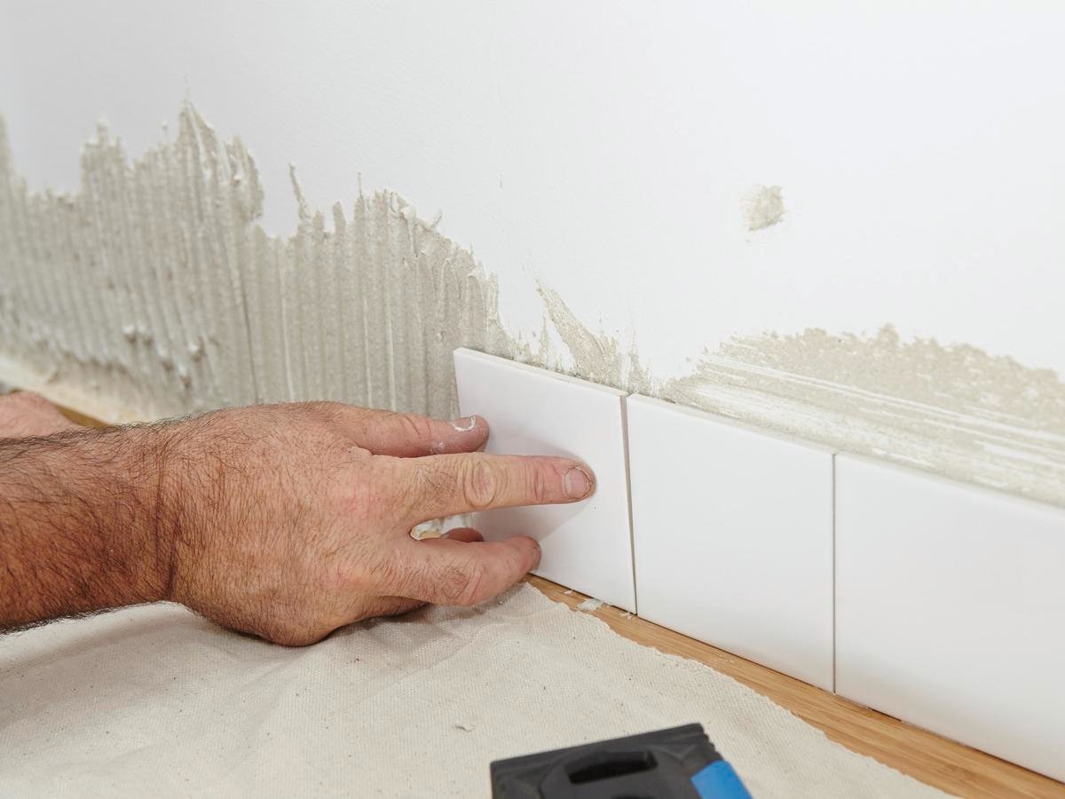 How To Tile a Splashback - Bunnings Australia