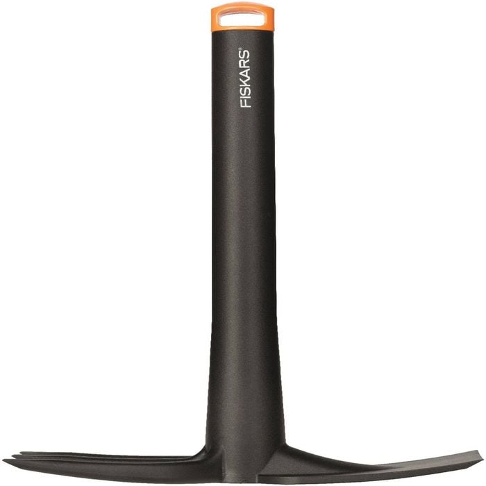 Fiskars Planter Hoe - Bunnings New Zealand