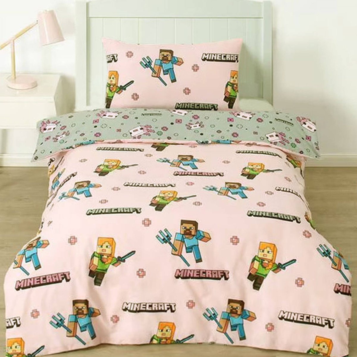MOJANG Minecraft Reversible Cotton Quilt Cover Set Single - Bunnings ...