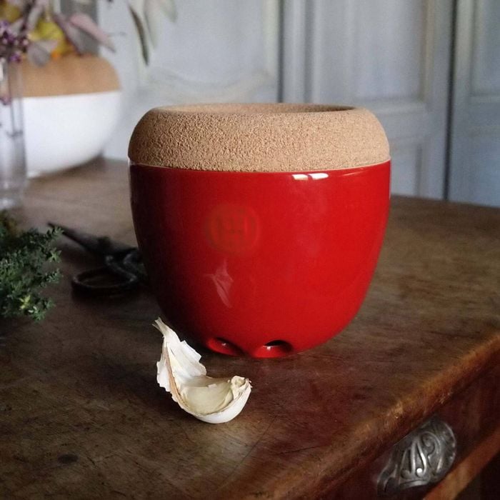 Emile Henry 8cm Ceramic Garlic Storage Pot w/ Cork Lid - Burgundy ...