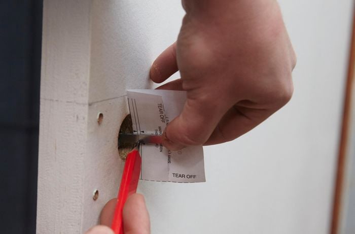 How To Install a Deadlock - Bunnings Australia