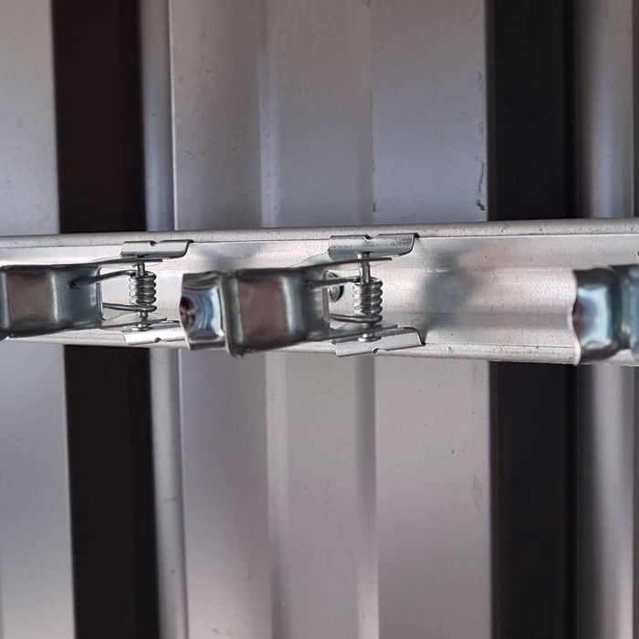 Everhang 425mm 5 Sliding Bars Broom Holder - Bunnings Australia