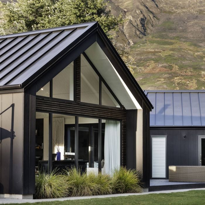 James Hardie 3000mm x 325mm x 14mm Stria™ Cladding Smooth - Bunnings ...