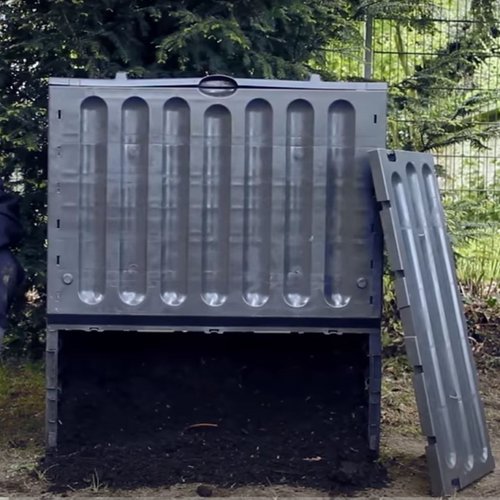 Maze 600L Eco King Compost Bin with Base - Bunnings Australia