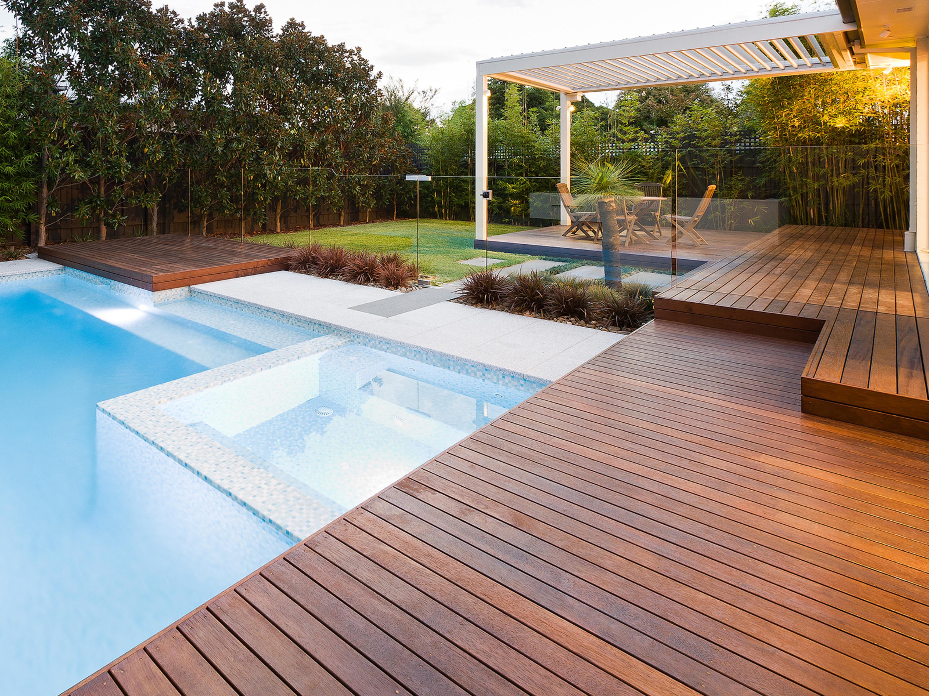 Bunnings glass pool fence store