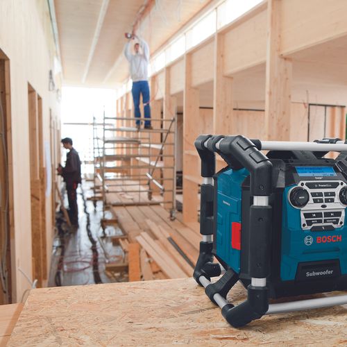 Bosch 18V Professional Bluetooth Radio 06014A4140 - Skin Only ...