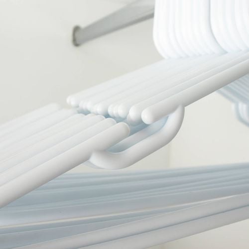 Practa White Heavy Duty Plastic Tube Clothes Hangers - 15 Pack ...