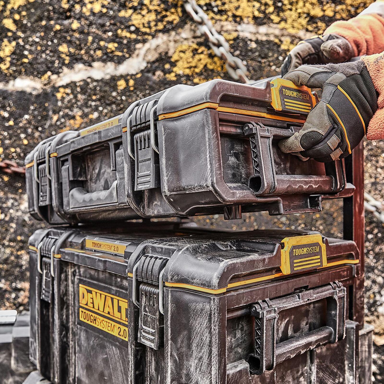 Dewalt tstak bunnings store