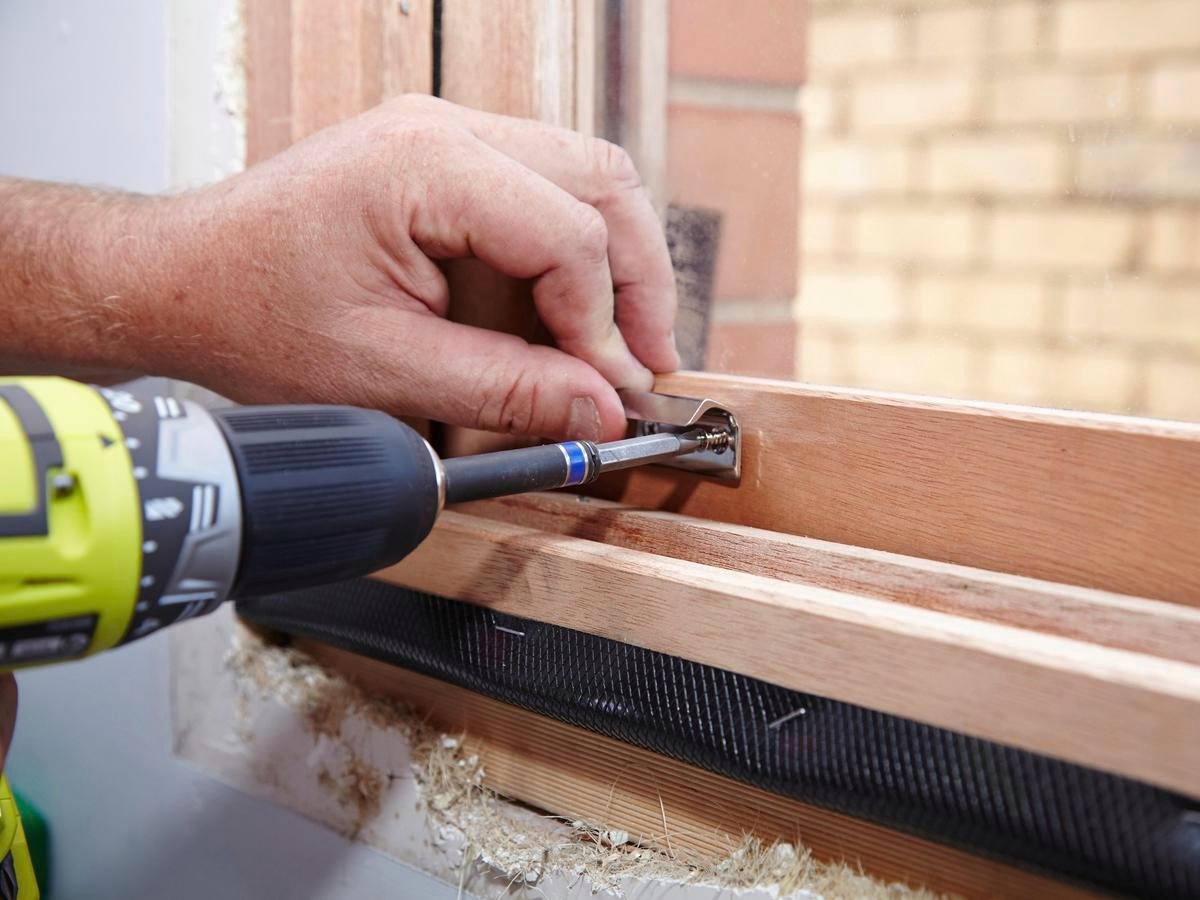 How To Install Window Lifters - Bunnings Australia