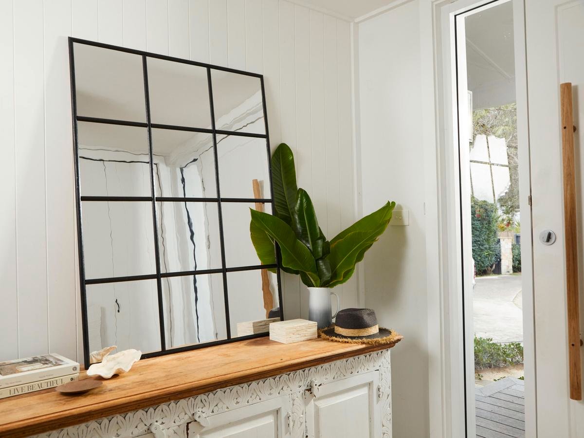 How To Make A D.I.Y. Industrial Grid Mirror - Bunnings Australia