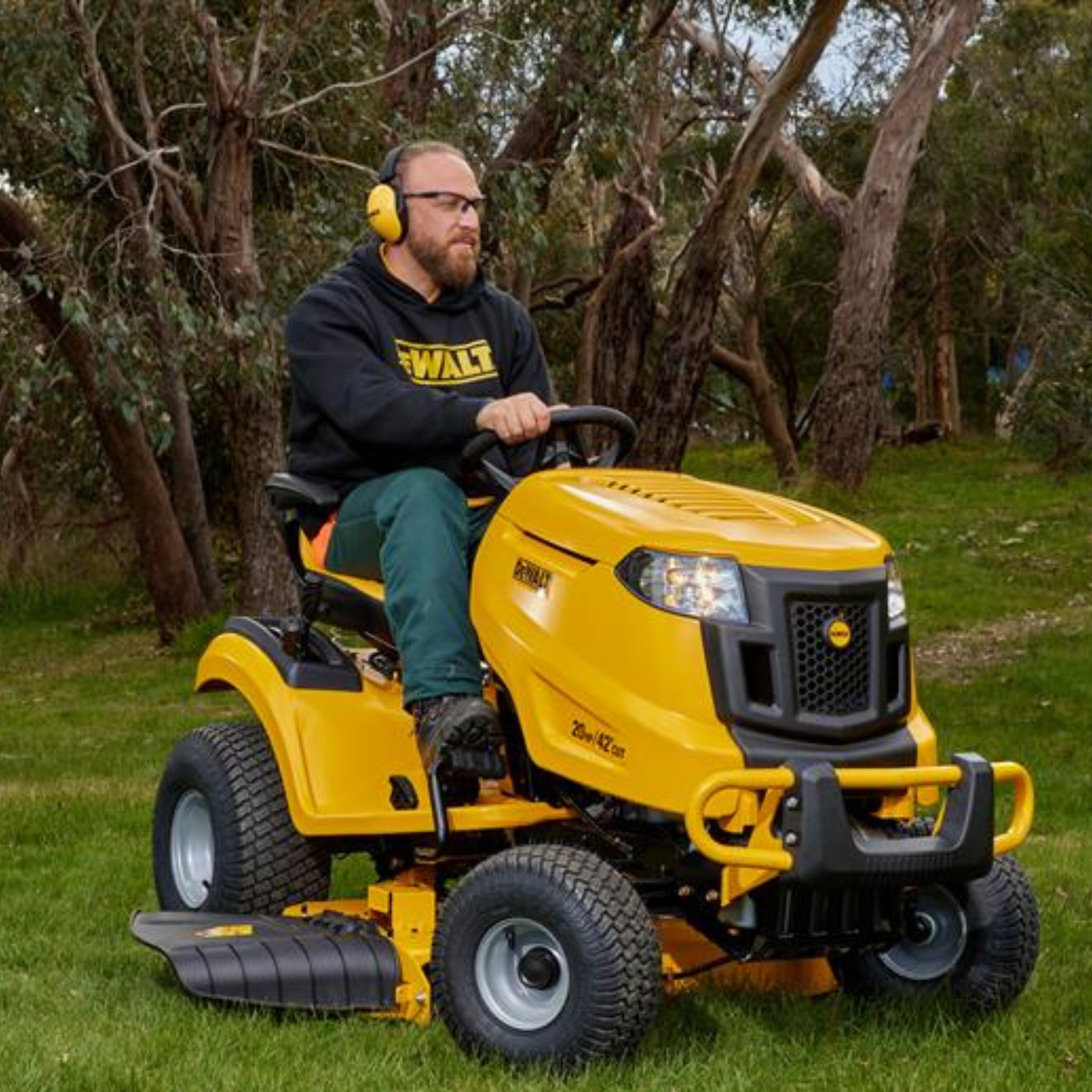 Dewalt ride on mower store