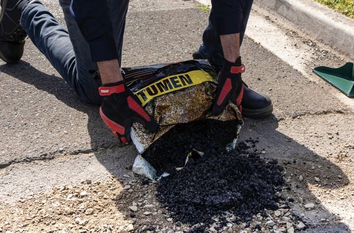 Fix Your Potholes with Dingo Bitumen Repair - Bunnings Australia